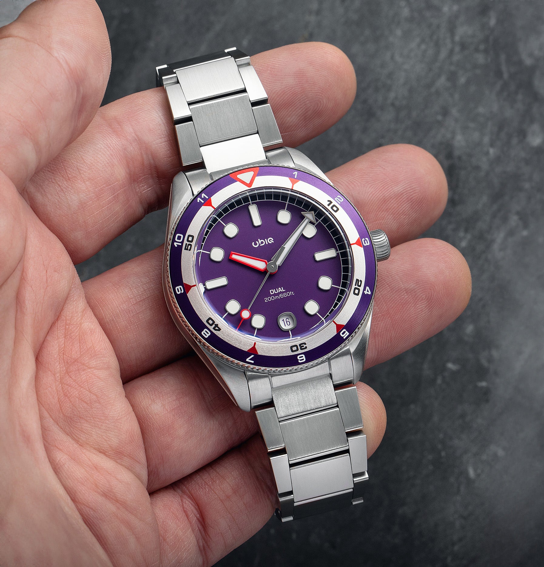 DUAL - BEETRED – UBIQ Watches