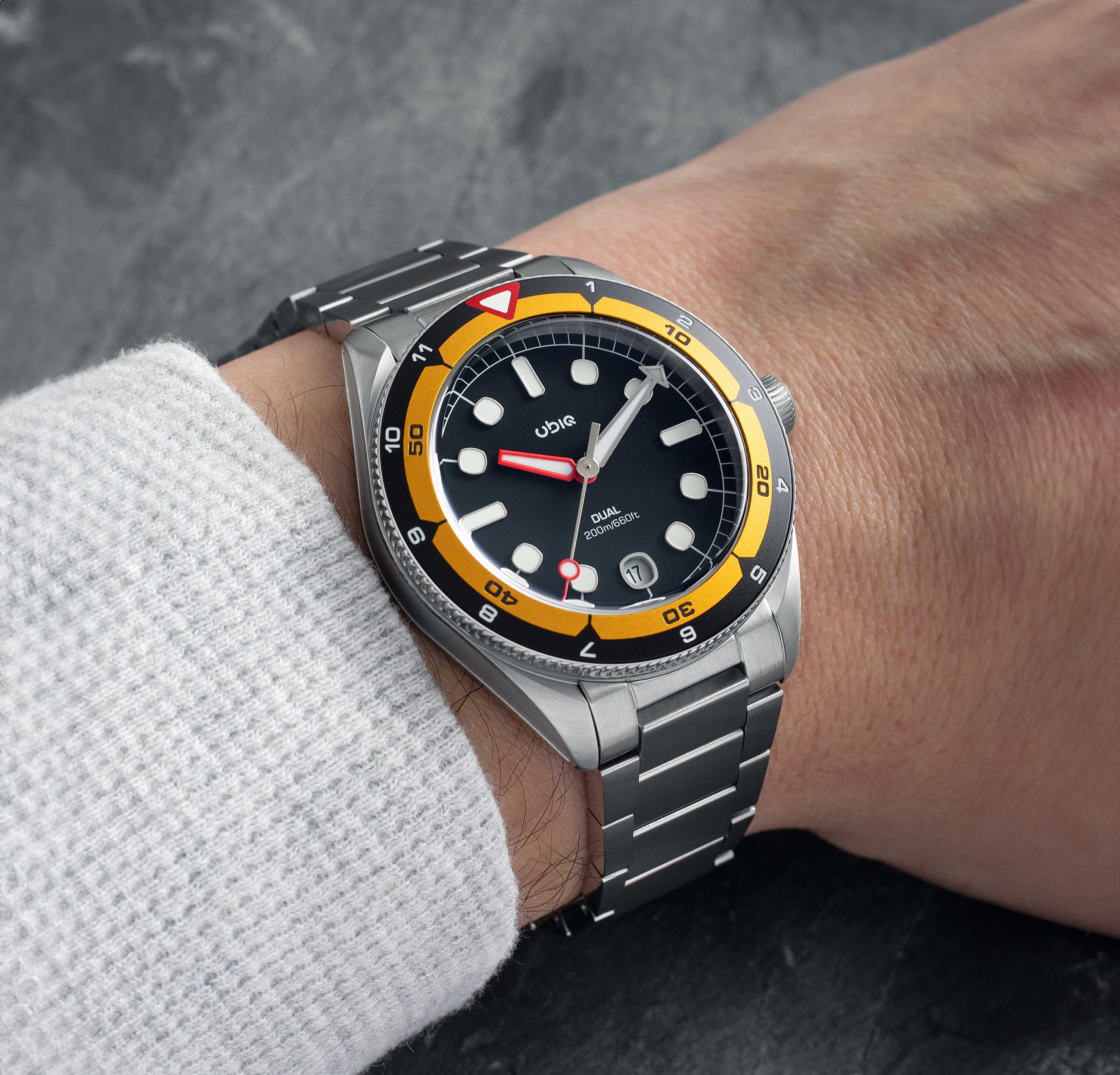 DUAL - BUMBLE – UBIQ Watches